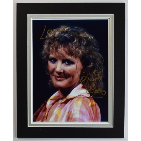 Petula Clark Signed Autograph 10x8 photo display Music Downtown Singer COA